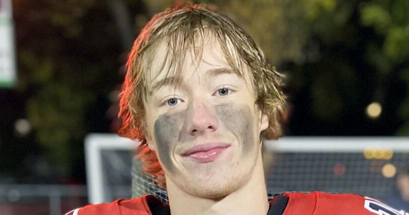 Athlete of the Week: Jackson Ekstrom makes first start at quarterback ...