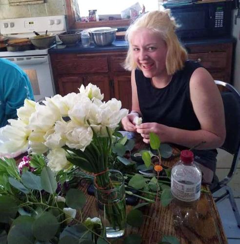Cannon Falls FFA: Beth Carpenter expresses herself through floriculture ...