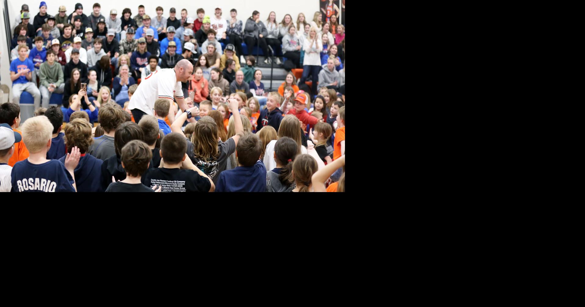 PHOTOS: Minnesota Twins, Caleb Thielbar stop at Randolph Schools ...