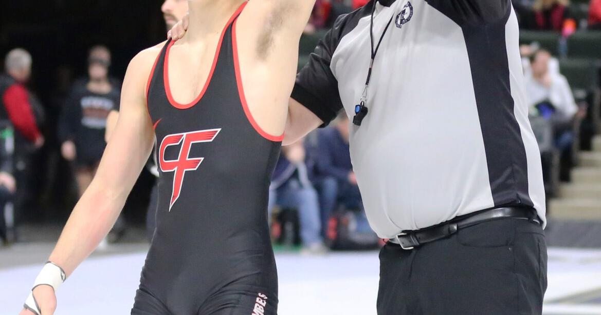 PHOTOS: Calvin Singewald's final individual state tournament ...