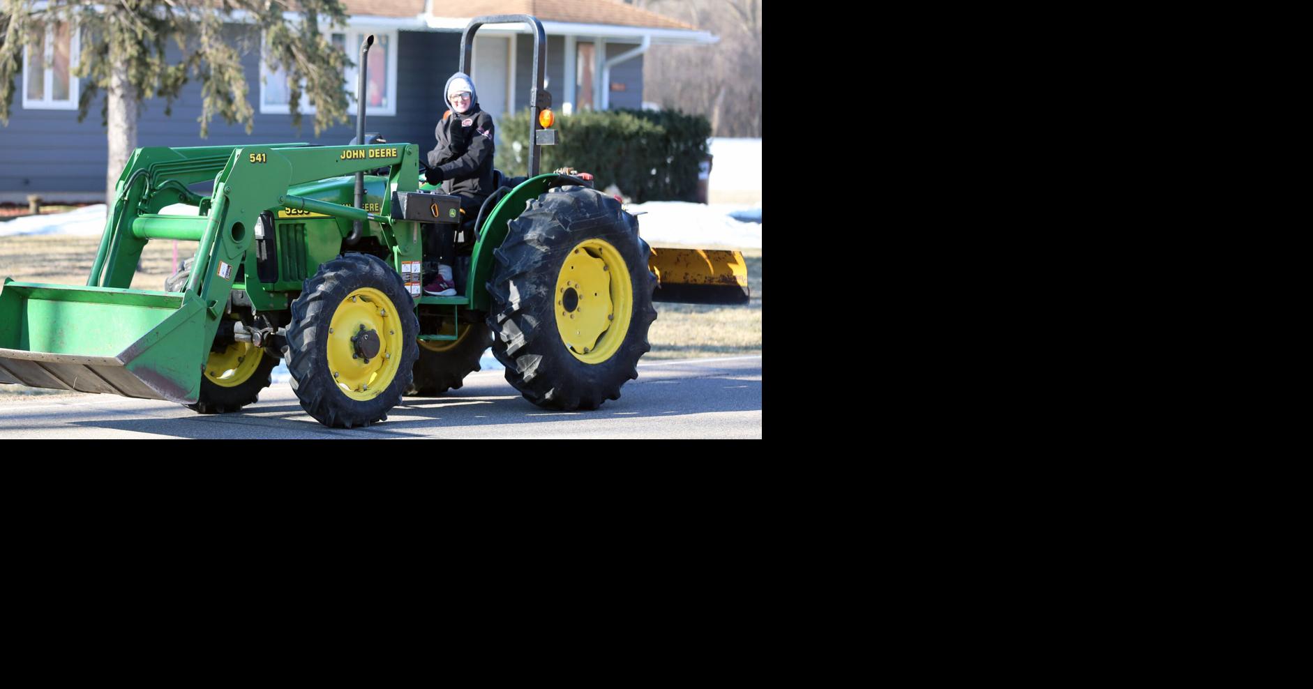 20th annual Randolph FFA Tractor Parade held amidst cold and wind ...