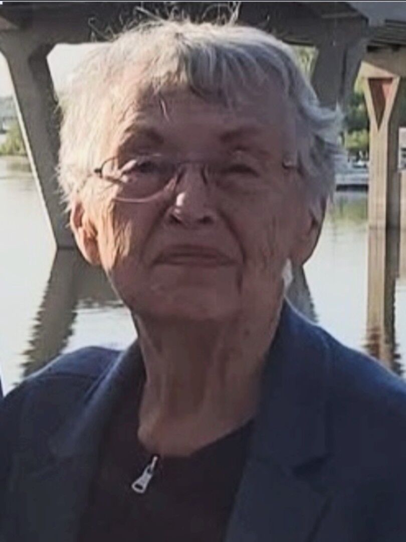 Ruth M. Bremer | Obituaries | cannonfallsbeacon.com