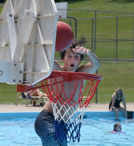 Keeping cool at the pool | Local News | cannonfallsbeacon.com