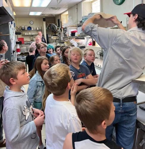 Cannon Falls third graders take trip to Dudley’s Pizza | Schools ...