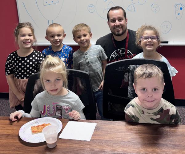 Cannon Falls Elementary has Pizza with the Principal | Schools ...