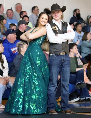 Randolph shines brightly during “The Golden Hour” prom | Schools ...