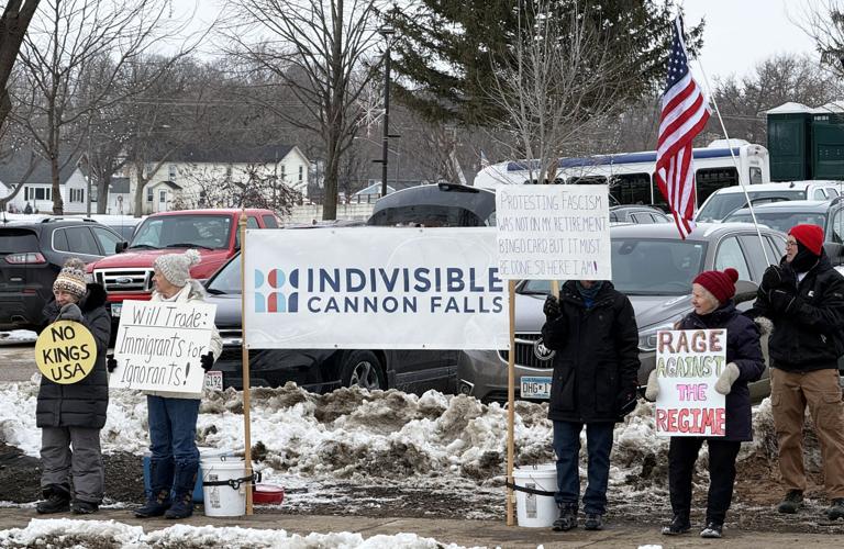 Weekly protests in Cannon Falls by Indivisible group | Local News ...