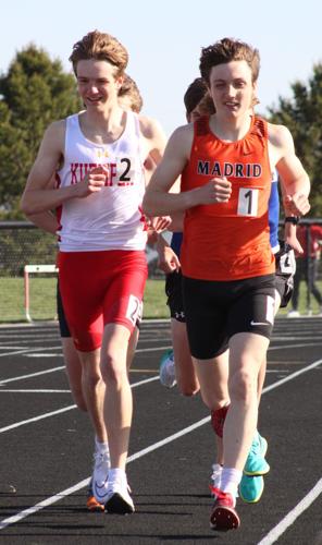 Knights go east, compete in Madrid invite | Sports | carrollspaper.com