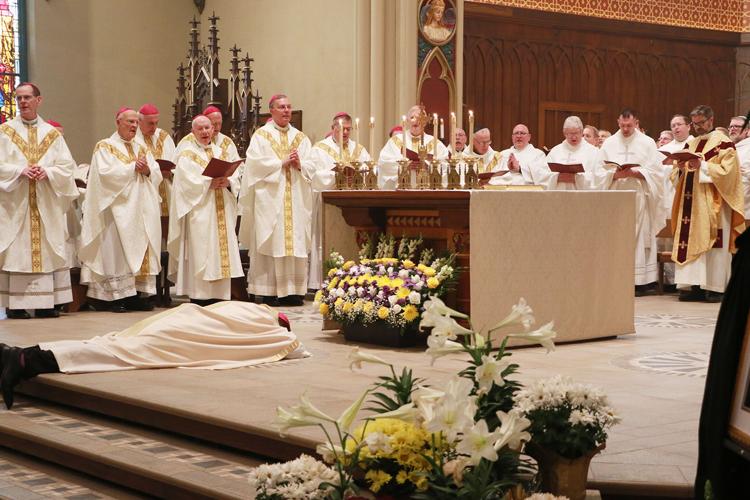 Keehner ordained as new bishop | | carrollspaper.com