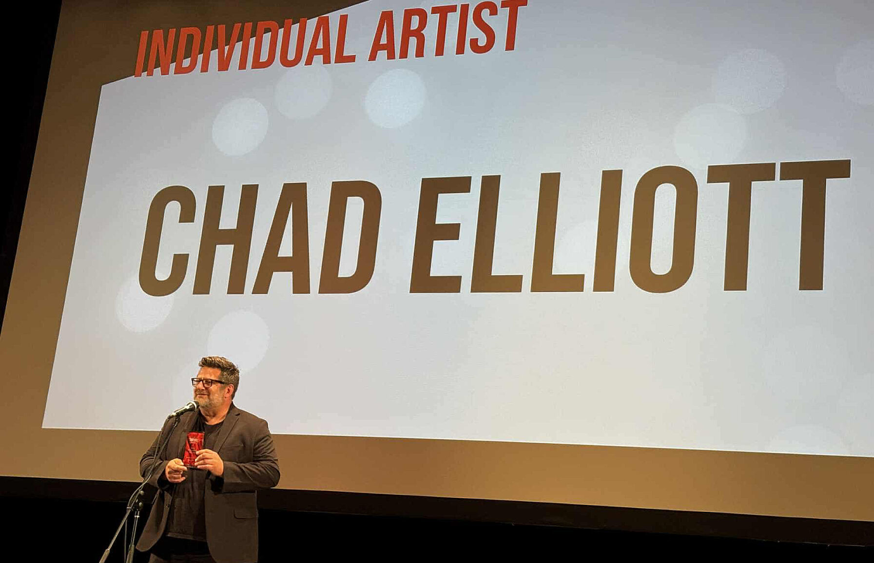 Chad Elliott inducted into Iowa Rock ‘n Roll Hall of Fame | | carrollspaper.com