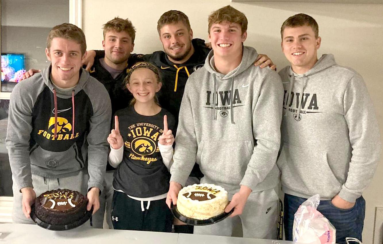 Community rallies behind mother and daughter both battling cancer ...