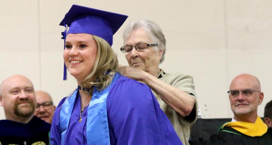 DMACC awards diplomas, certificates | News | carrollspaper.com