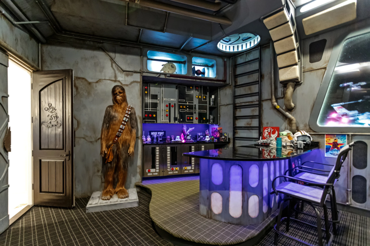 Home inside Disney World with own ‘Star Wars’ theater on sale for $14M ...