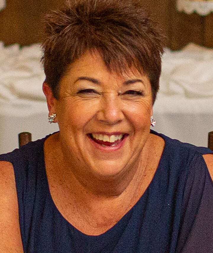 Susan Marie Roeder | Coon Rapids | carrollspaper.com