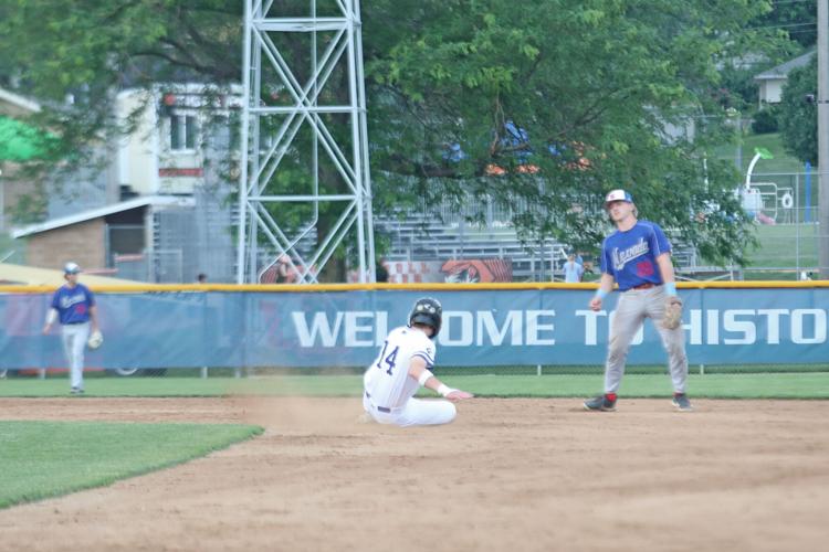 Carroll Mechants; Nevada Griffons split thrilling two-game series at ...