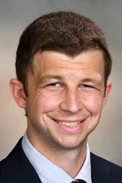 New doctor joins McFarland Clinic | News | carrollspaper.com