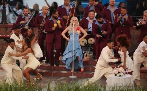 Bad Bunny celebrates Puerto Rico at Super Bowl, angering Trump ...