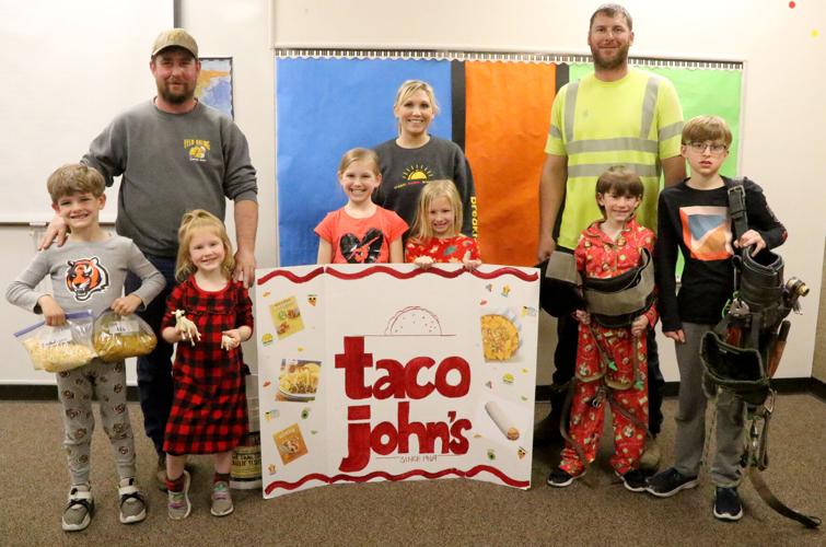 Fairview Career Day: Parents share insights | News | carrollspaper.com