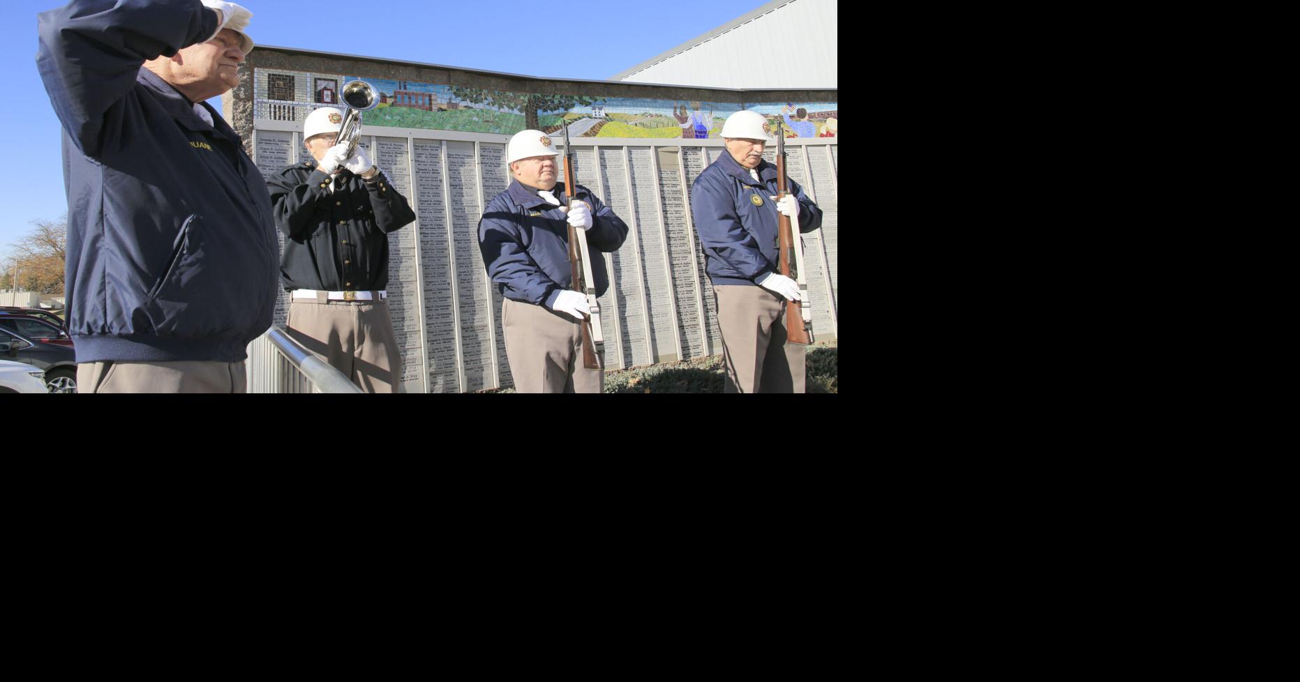 Manning VFW hosts ceremony at Memorial Wall | News | carrollspaper.com