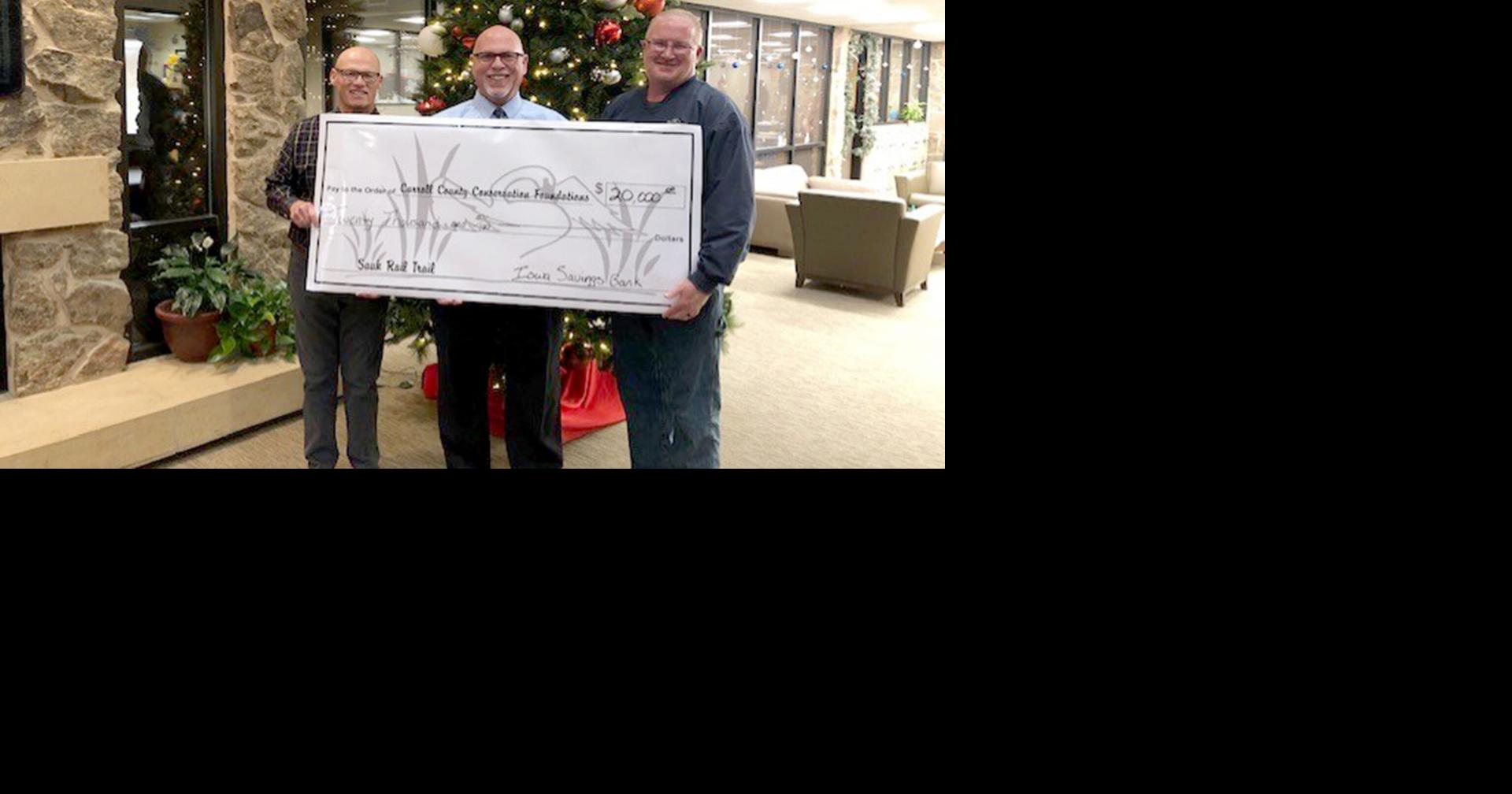 Bank’s donation honors late Steve Garst | News | carrollspaper.com