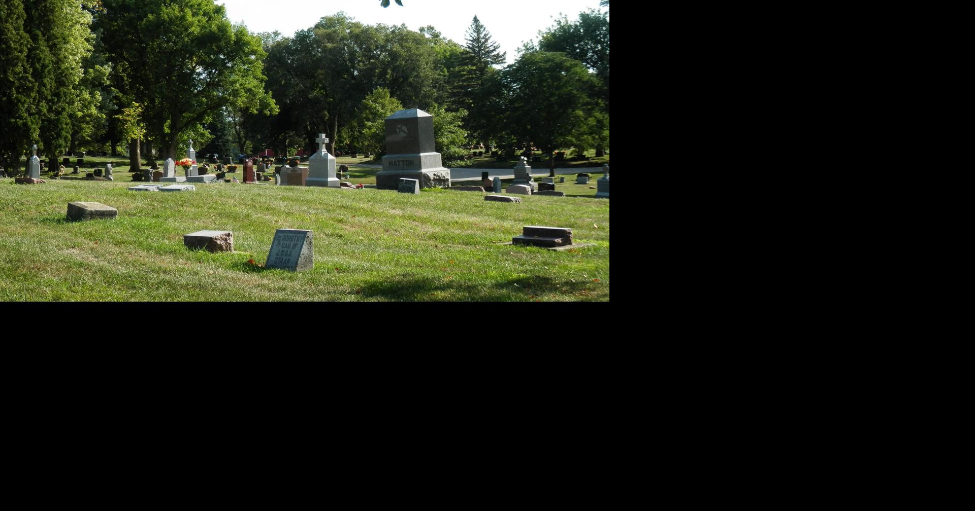 Inside the history of local cemetery sextons | News | carrollspaper.com