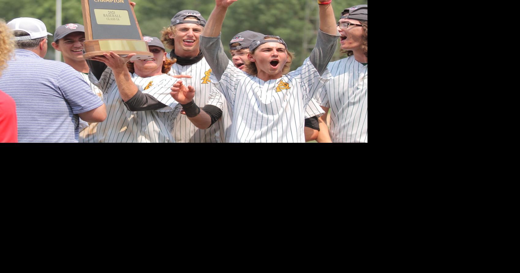 Class 1A state championship: VICTORY AT LAST | Test | carrollspaper.com