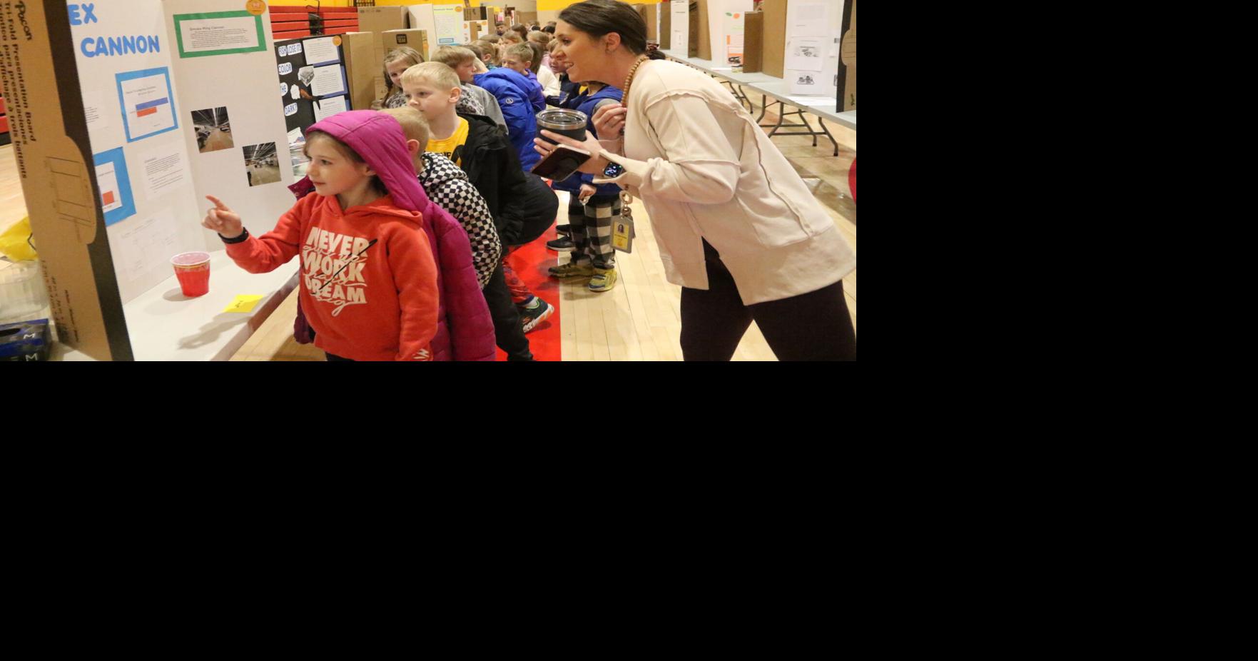 Science fair showcases 190 projects | News | carrollspaper.com