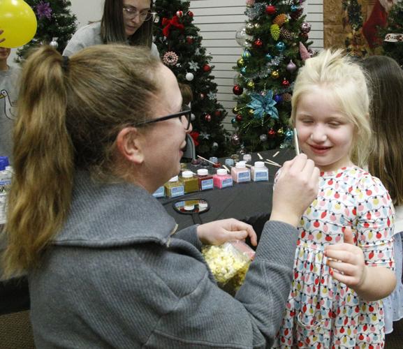 Happy New Year! Balloons drop at noon at Children’s Museum | News ...