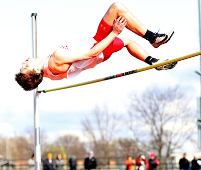 Carroll girls win Tiger Relays; Kuemper's Gerken reaches new heights ...