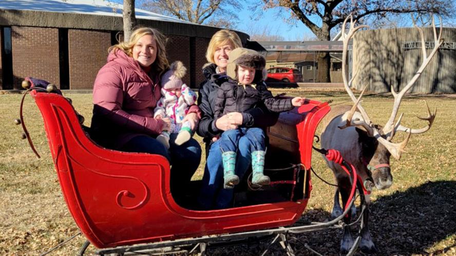 Celebration features live reindeer, lighted parade, carriage rides ...