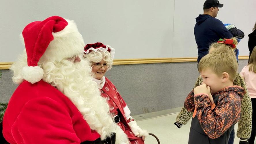 Celebration features live reindeer, lighted parade, carriage rides ...