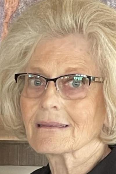 Ruth Ann Isaak | Obituaries | carrollspaper.com