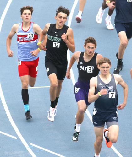 Crusaders’ 4x200 team finishes seventh | Sports | carrollspaper.com