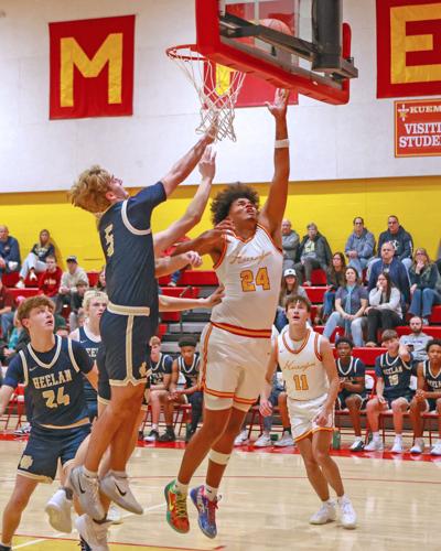 Kuemper boys come up big in final seconds against Heelan | Sports ...
