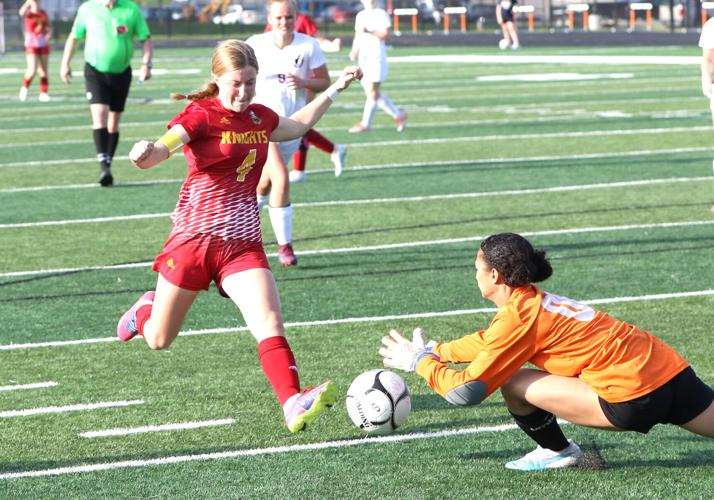 Reicks makes State; Mayhall makes history | Sports | carrollspaper.com