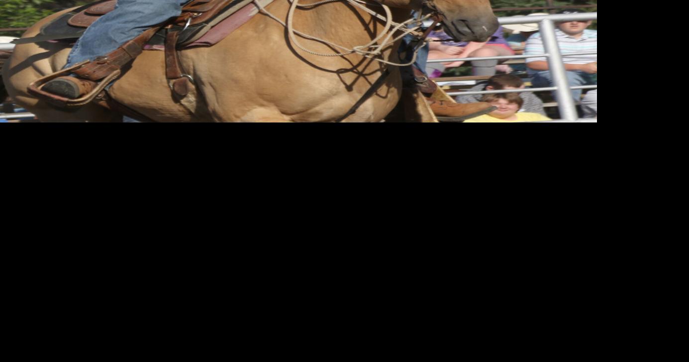 PHOTOS: Lake City Rodeo | News | carrollspaper.com