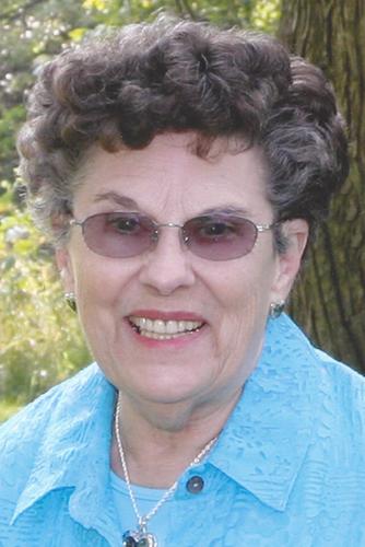 Ella Mae Reiff | Obituaries | carrollspaper.com