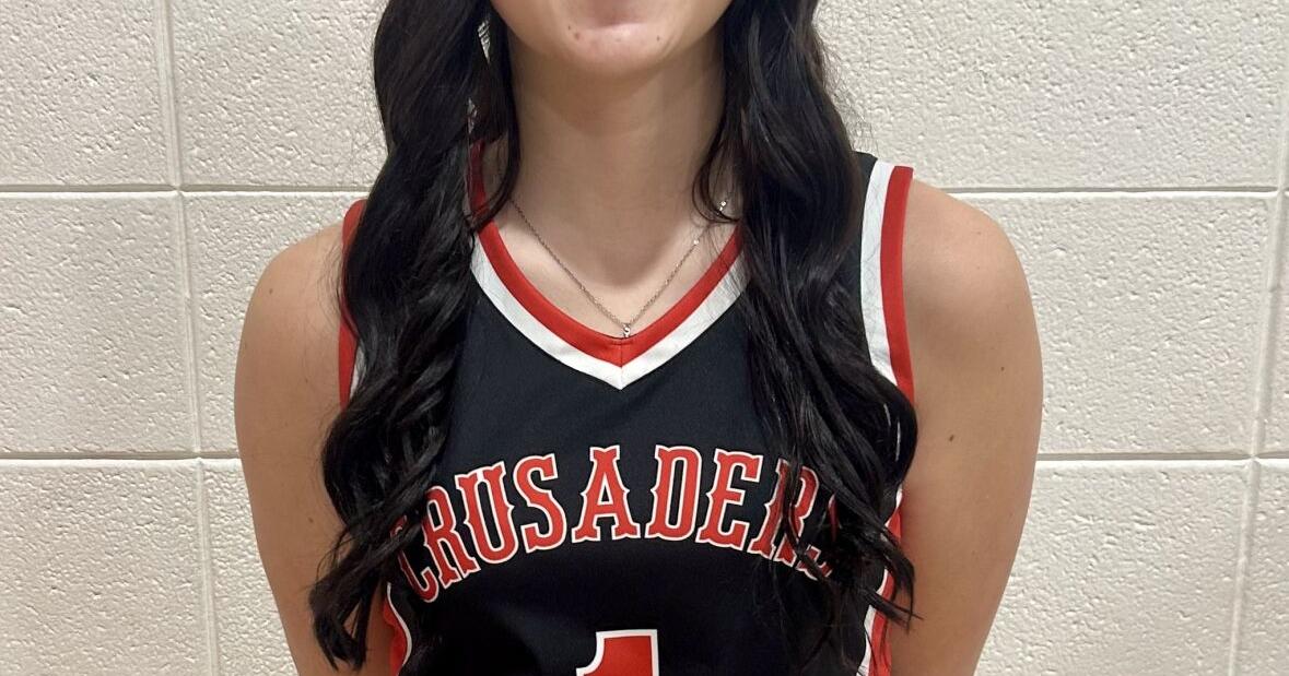 Crusaders avenge Chargers | Coon Rapids | carrollspaper.com