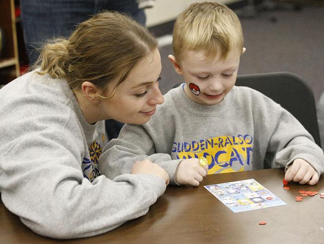 Snow Much Fun delights G-R students, families | News | carrollspaper.com