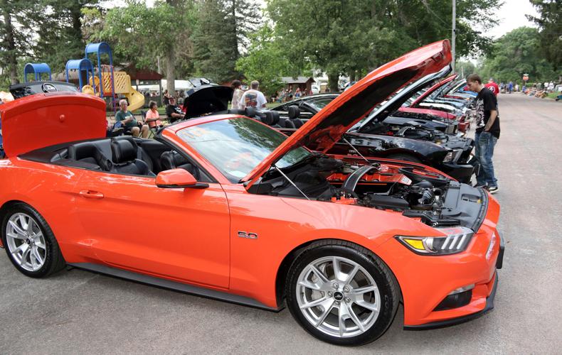 Car show tops 70 entries | News | carrollspaper.com