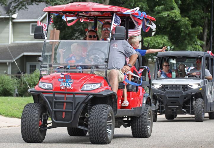 Rolling strong: Coon Rapids’ Patriotic Parade | News | carrollspaper.com