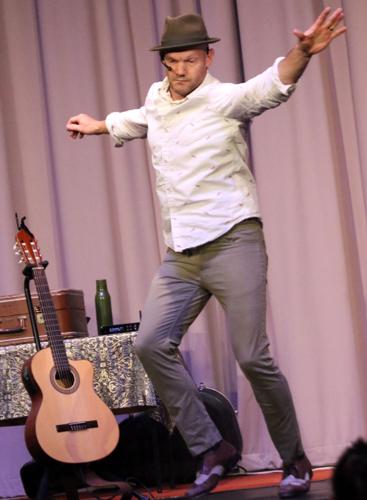 Singer/songwriter enjoys ‘bringing joy’ | News | carrollspaper.com
