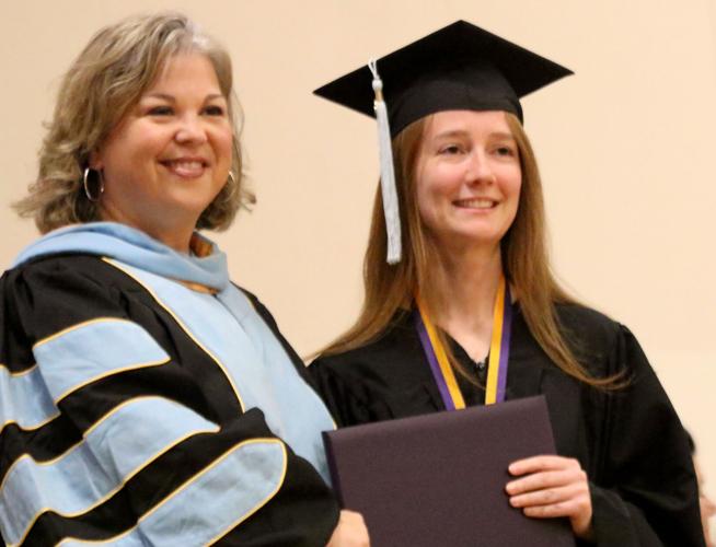 DMACC awards diplomas, certificates | News | carrollspaper.com