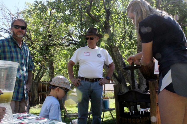 Turner Apple Farm kicks off fall with Applefest | | chaffeecountytimes.com