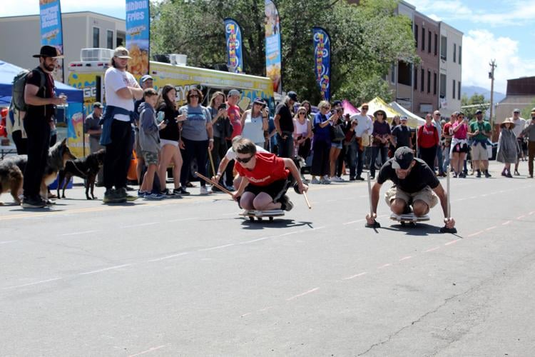 Toilet seat racers plunge to the finish line | News ...