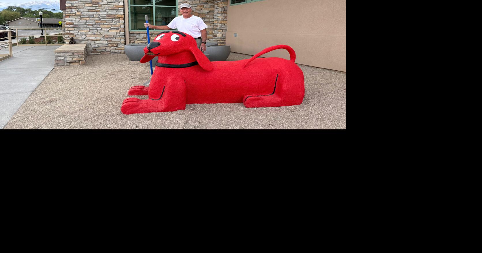 Schoedel donates Clifford sculpture to library | News ...