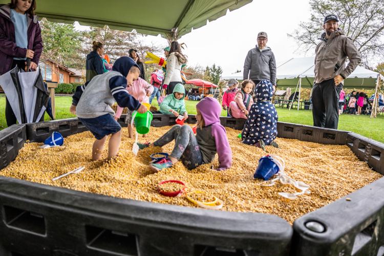 Rain fails to dampen spirit of Solon’s Fall Fest | Solon ...