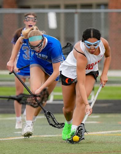 Gilmour takes third-straight win over Orange | Gilmour Academy Lancers ...