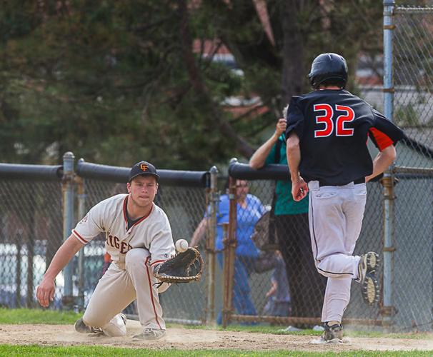 Single-inning rallies get Tigers streaking - Chagrin wins five straig ...