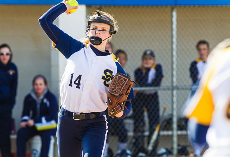 Lady Bulldogs bite in third to top Solon, 10-5 | Sports ...
